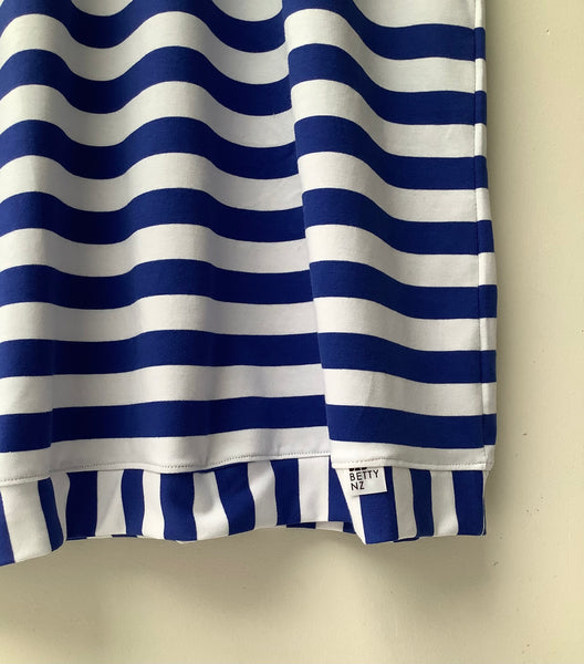 SUMMER CREW DRESS size 14/16 – Bad Betty NZ